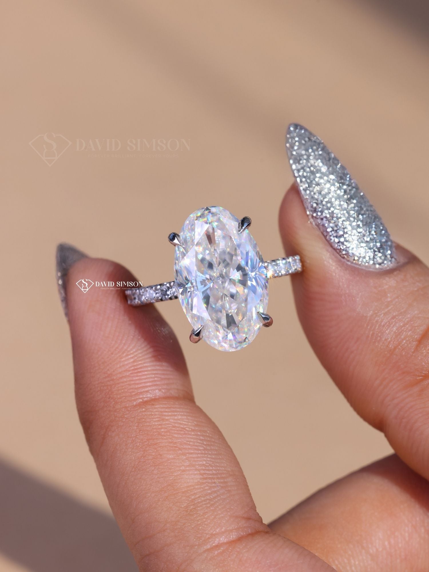 DAVID SIMSON Engagement Rings